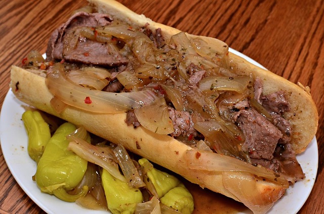 The Genealogy of Chicago's 'Italian Beef' - Heritage Radio Network